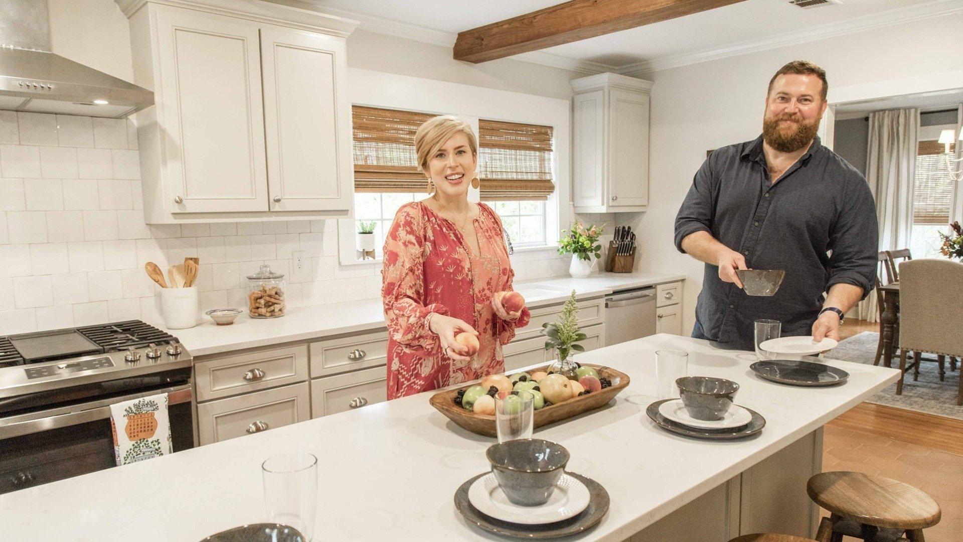 Home Town: Country House, City House