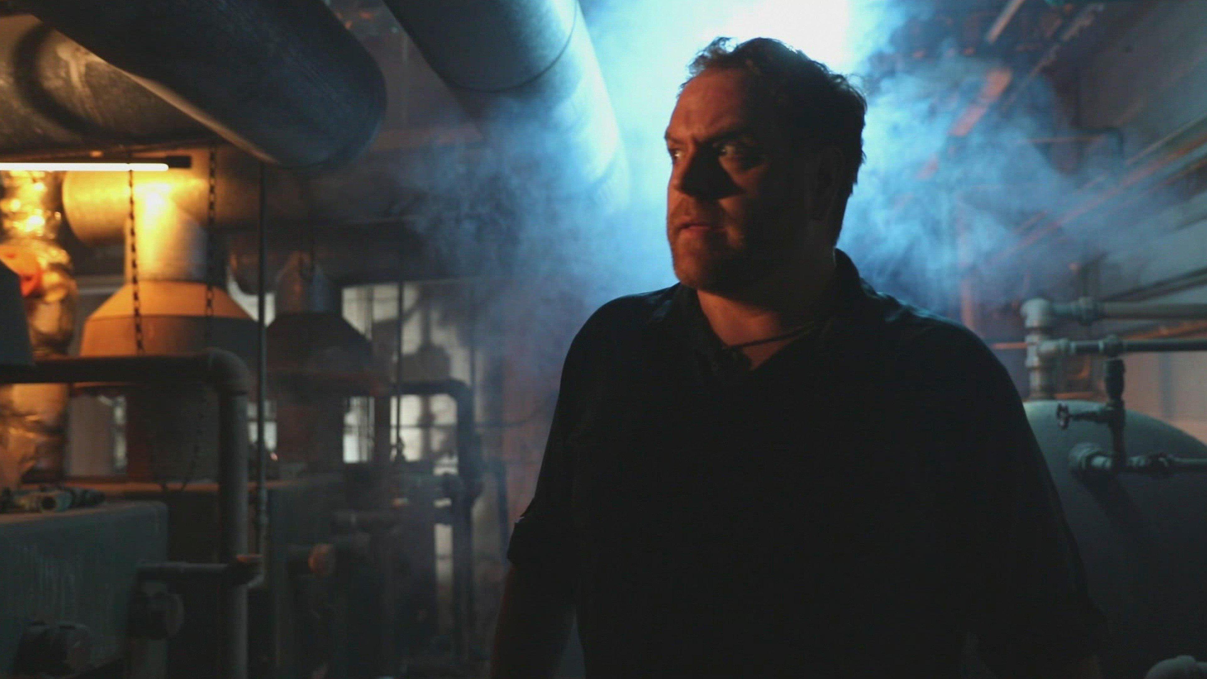 Josh Gates Tonight: Heeeeere's… Joshy!