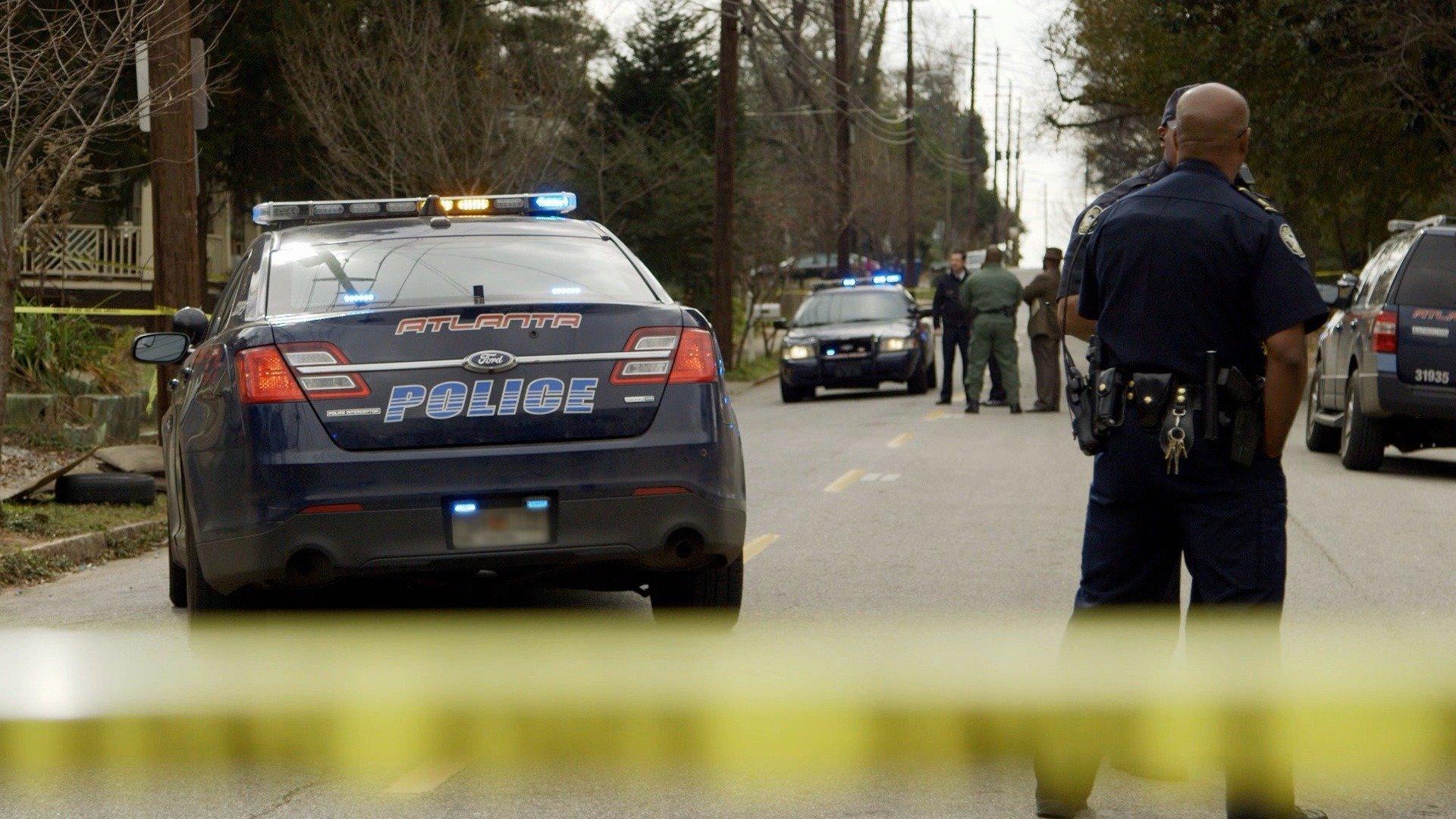 The First 48 Presents Critical Minutes: Women of Homicide 2