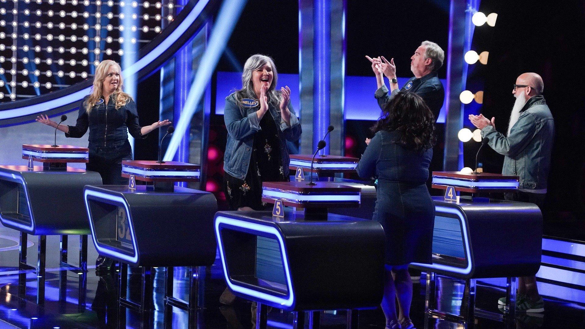 Celebrity Family Feud: Zach Braff & Donald Faison vs. Neil Flynn and ...