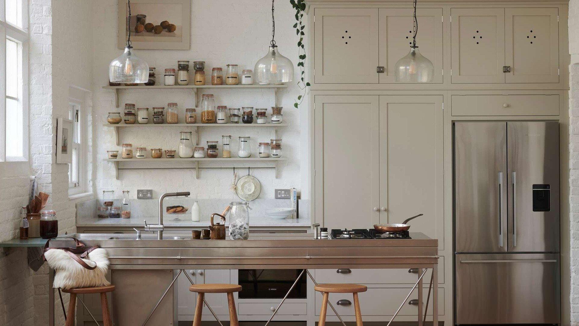 For the Love of Kitchens: A Kitchen for Entertaining