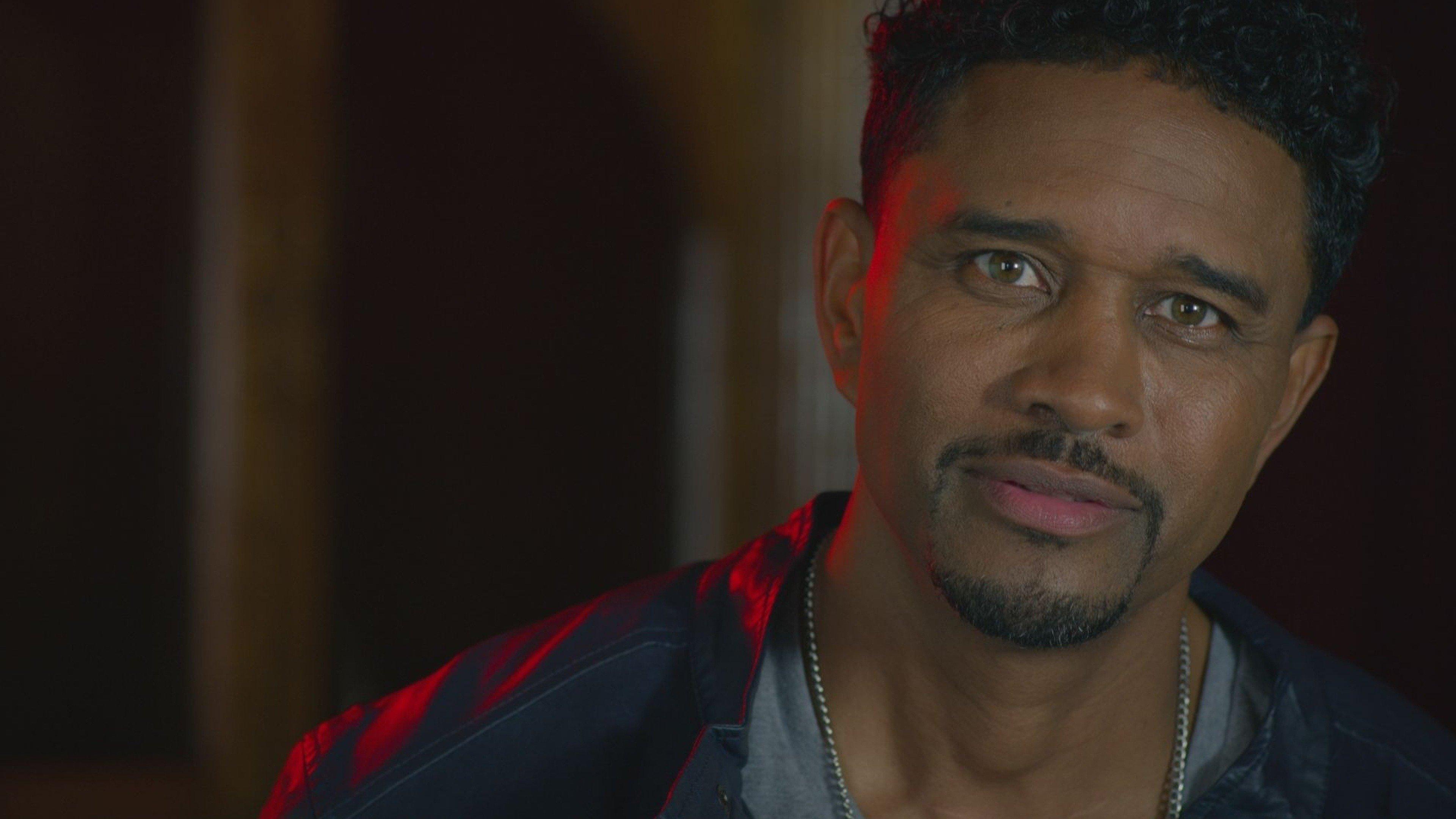 Carl Weber's The Family Business: What's Better Than Heat? Fire!!!