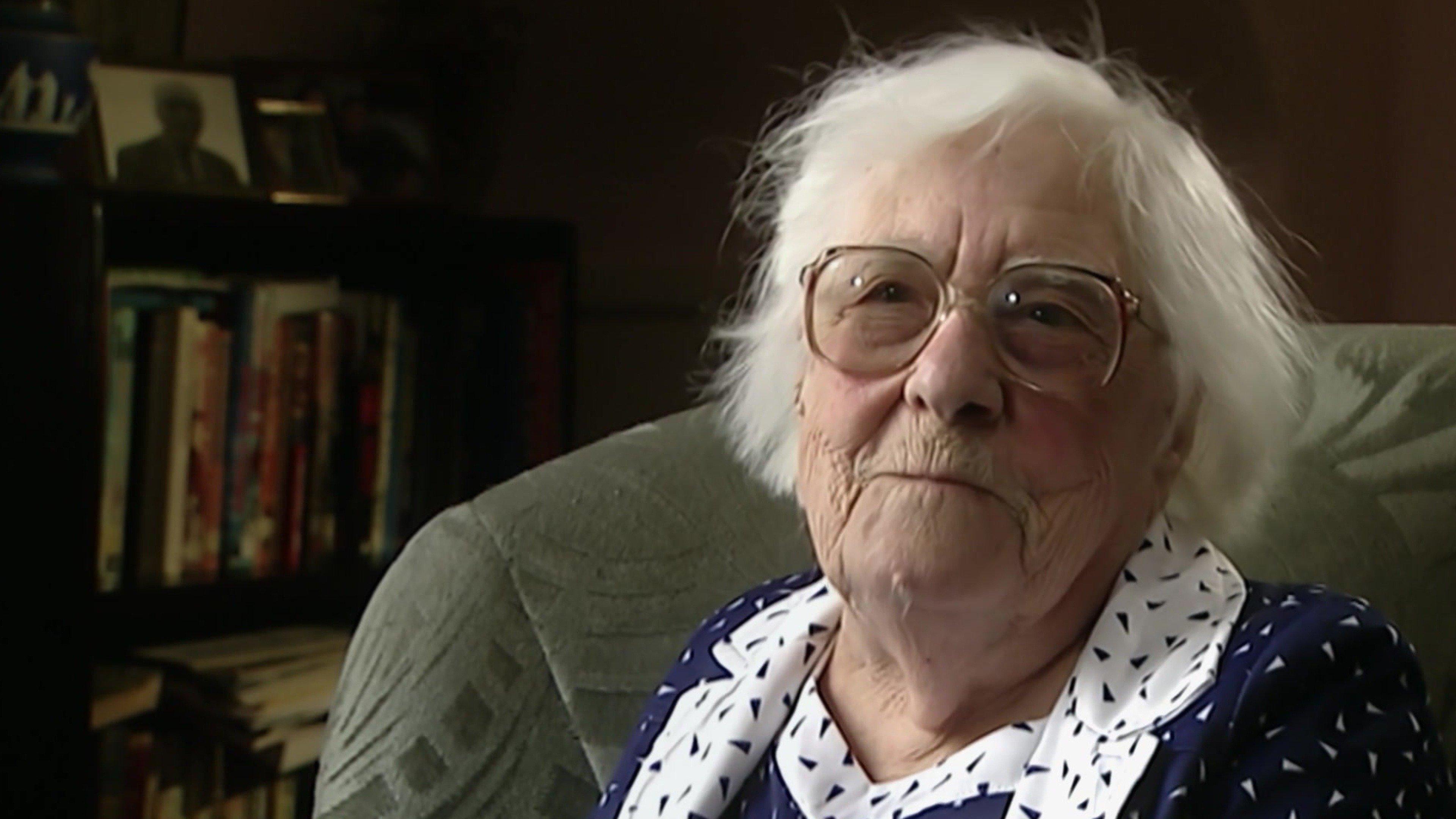 Watch The First World War: The People's Story: S1E1 - King and Country on Philo (Free Trial)