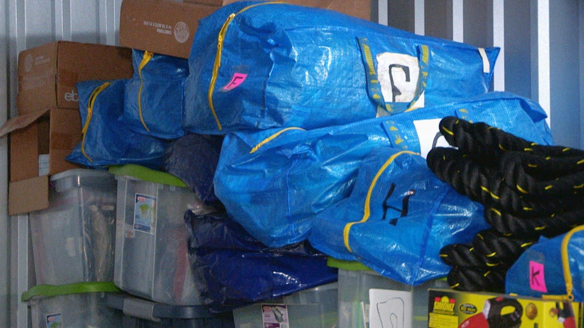 Storage Wars: In Dusty We Trusty