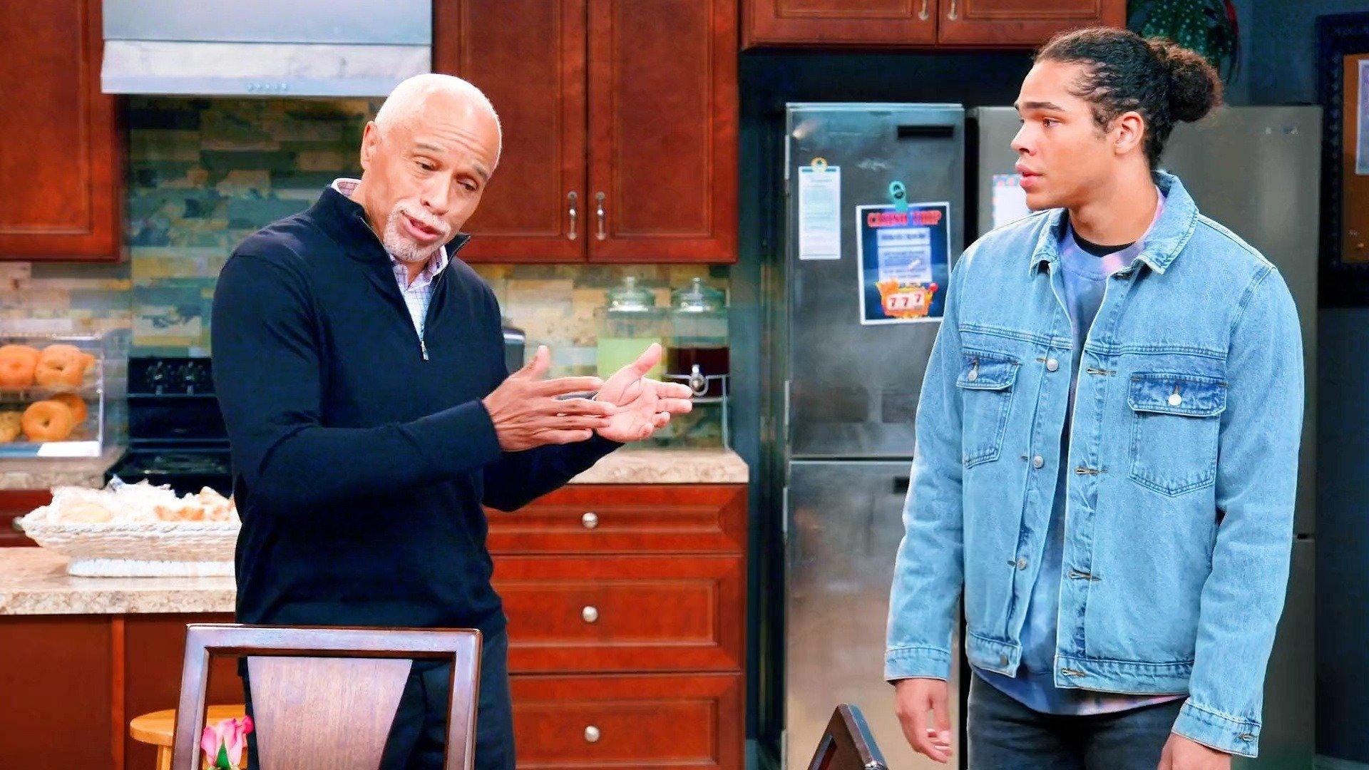 Tyler Perry's Assisted Living: Judge Knot