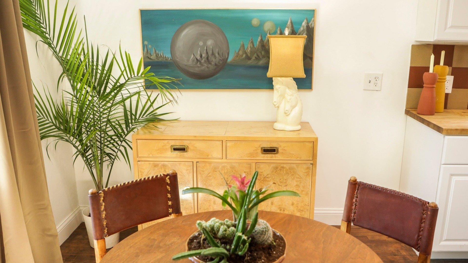 Watch Bargain Block: S2E6 - Wild West and Vintage Circus on Philo (Free ...