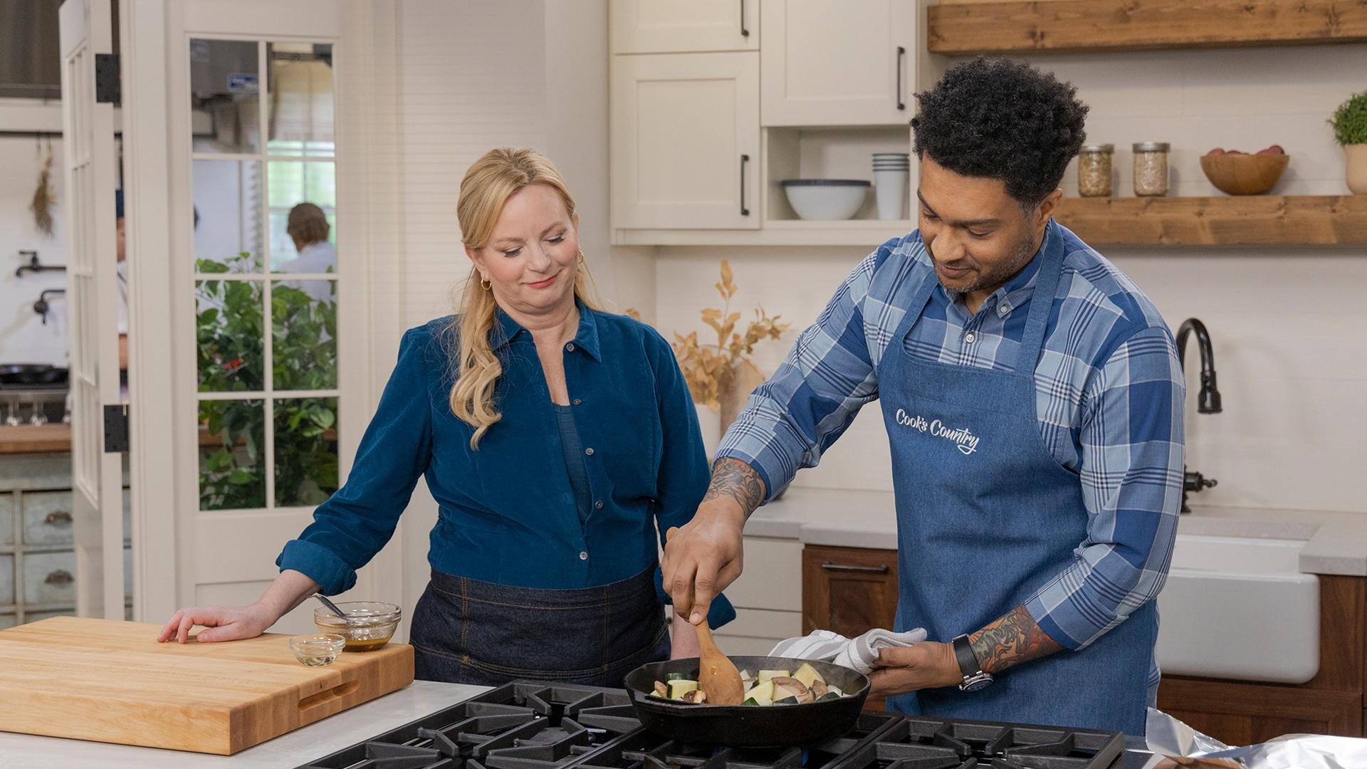 Cook's Country: Cast Iron Everything