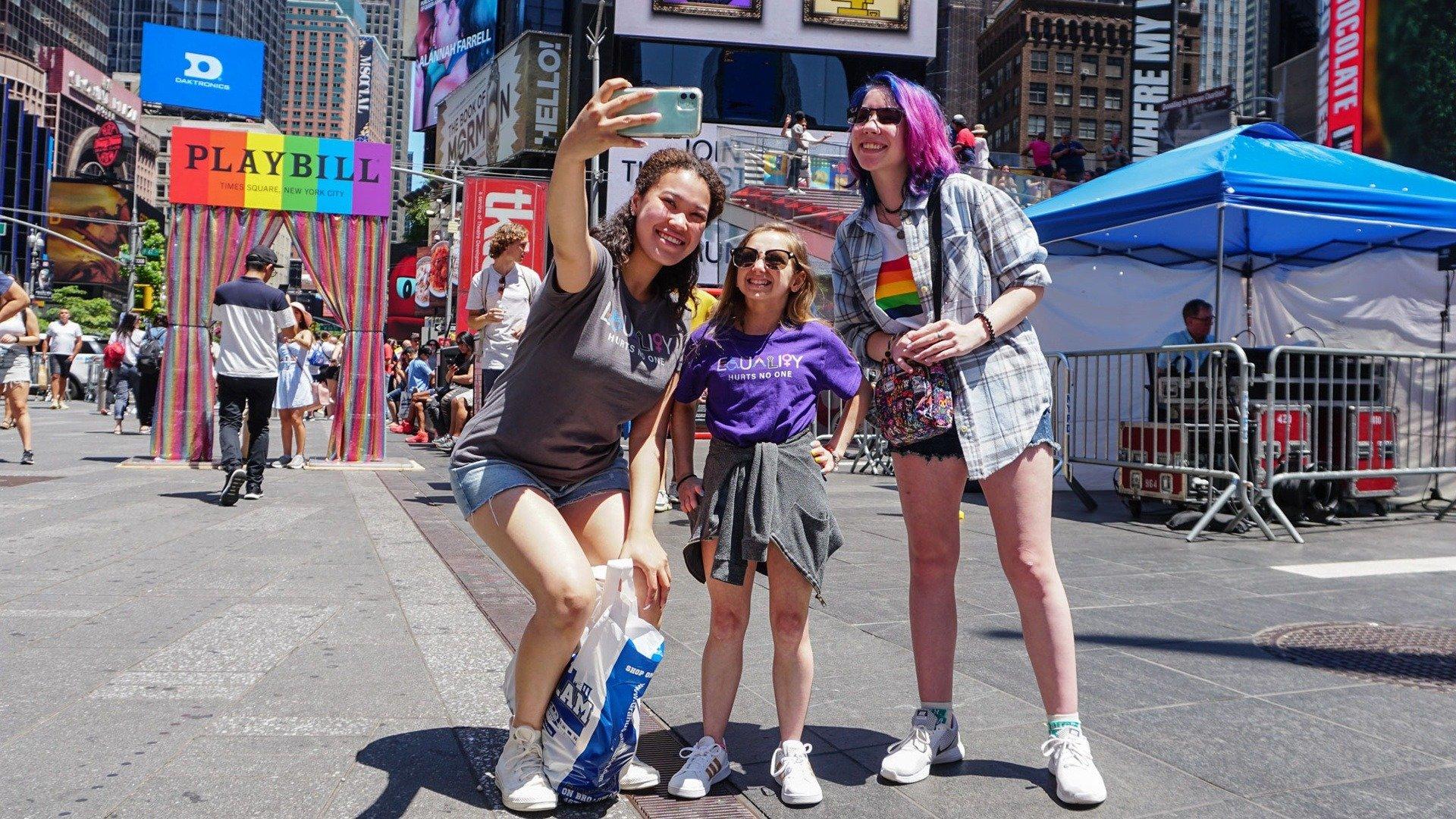 I Am Shauna Rae: Shauna in the City