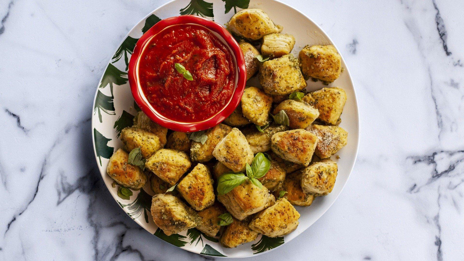 The Pioneer Woman: Christmas Bites