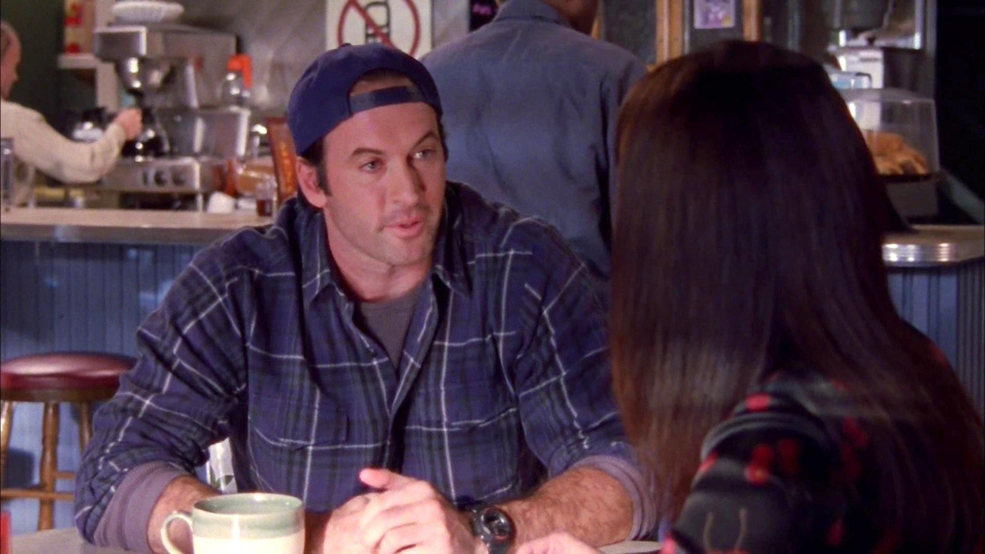 Watch Gilmore Girls: S2E8 - The Ins & Outs of Inns on Philo (Free Trial)