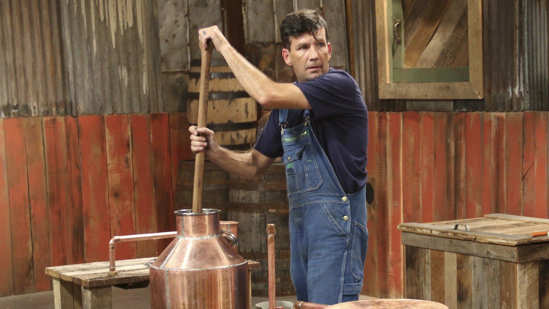 Moonshiners: Master Distiller: Still Builder Showdown