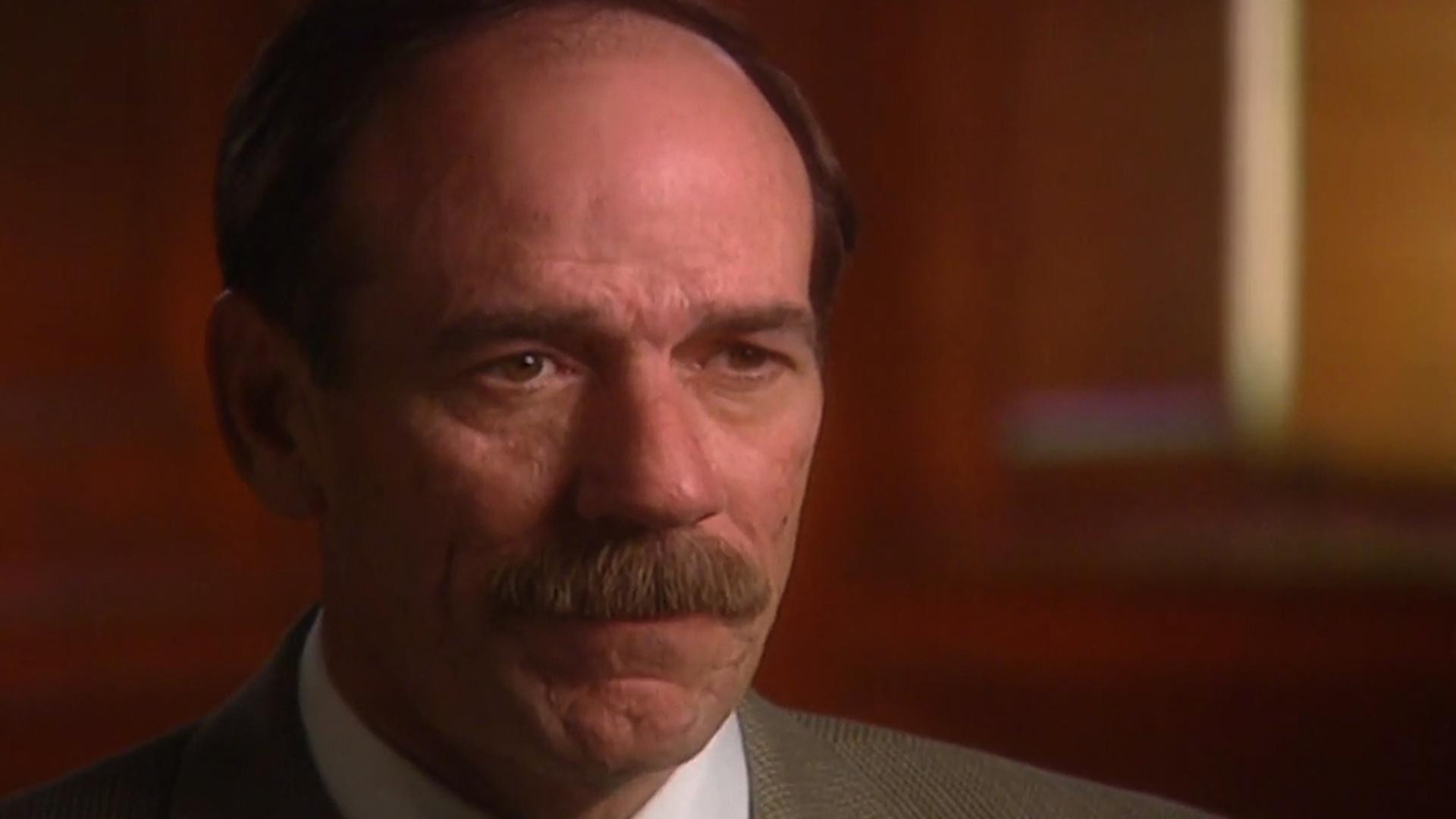 Cold Case Files: A Map to Murder; Life on the Run