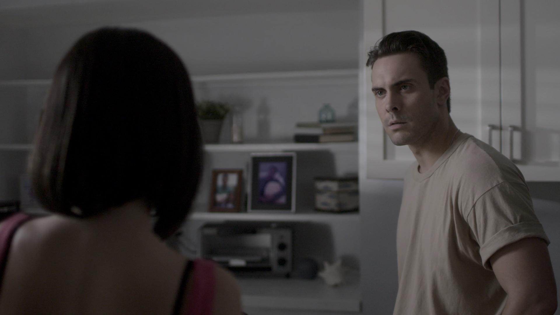 Watch Evil Lives Here: S15E10 - She Called To Say "I Killed Them" on ...