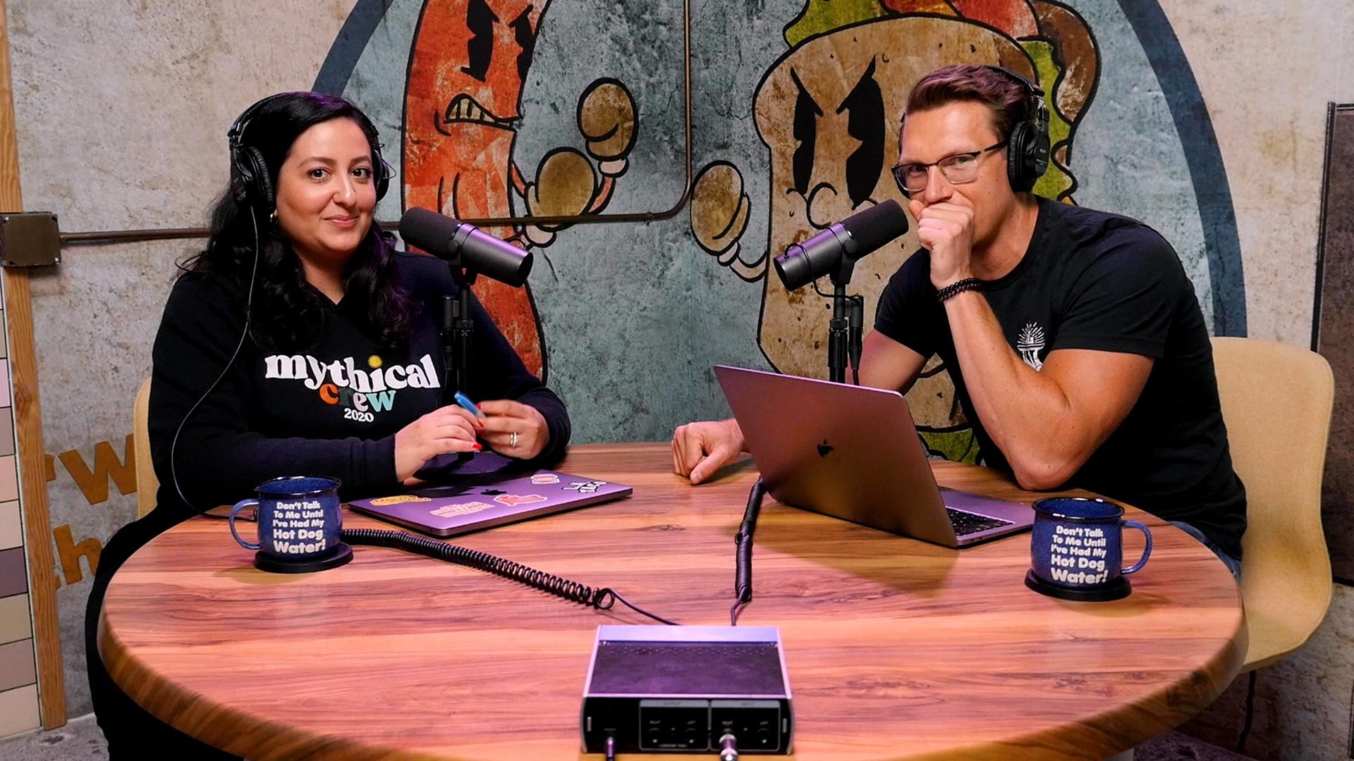 A Hot Dog Is a Sandwich: What's the Best Discontinued Fast Food Item of ...