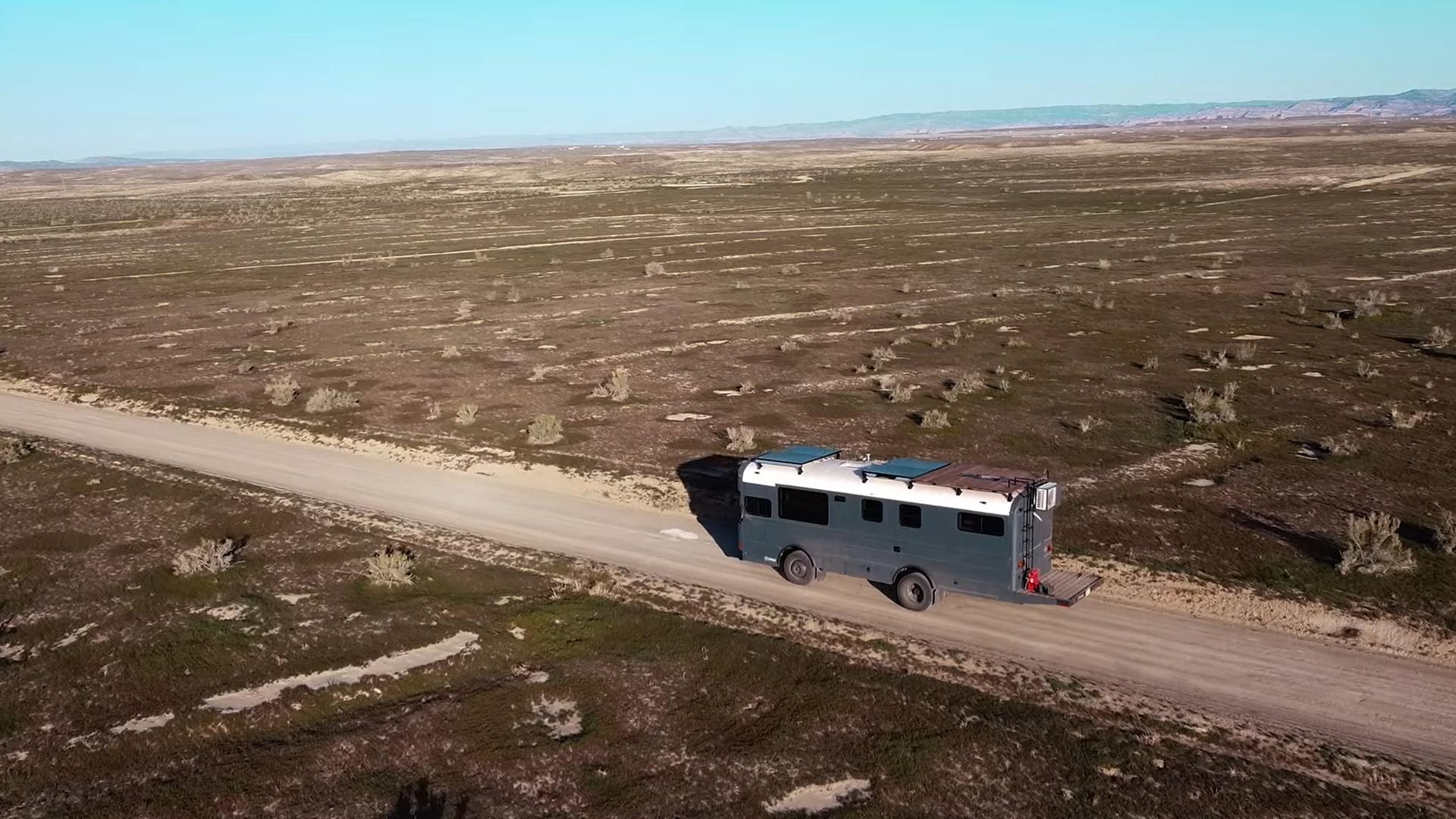 Becoming Borderless: Back on the Road