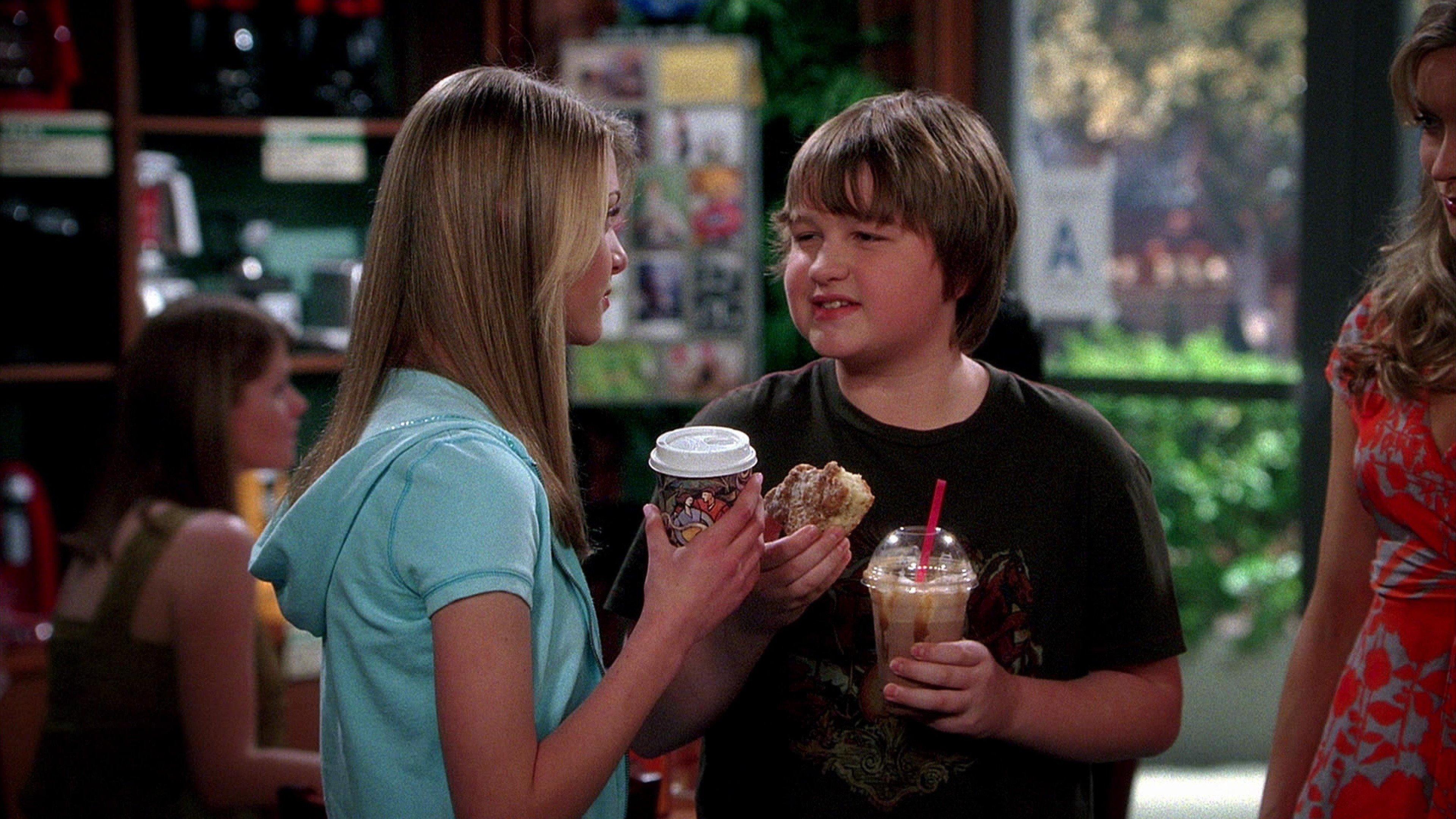 Two and a Half Men: Winky-Dink Time