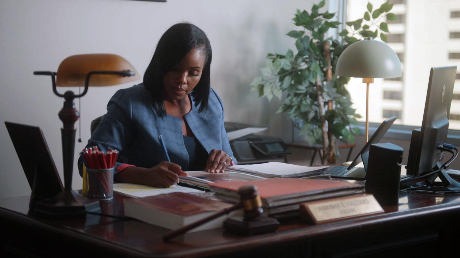 Watch Accused: Guilty or Innocent?: S7E13 - Killer Mom or Abuse Survivor? Part 1 on Philo (Free ...