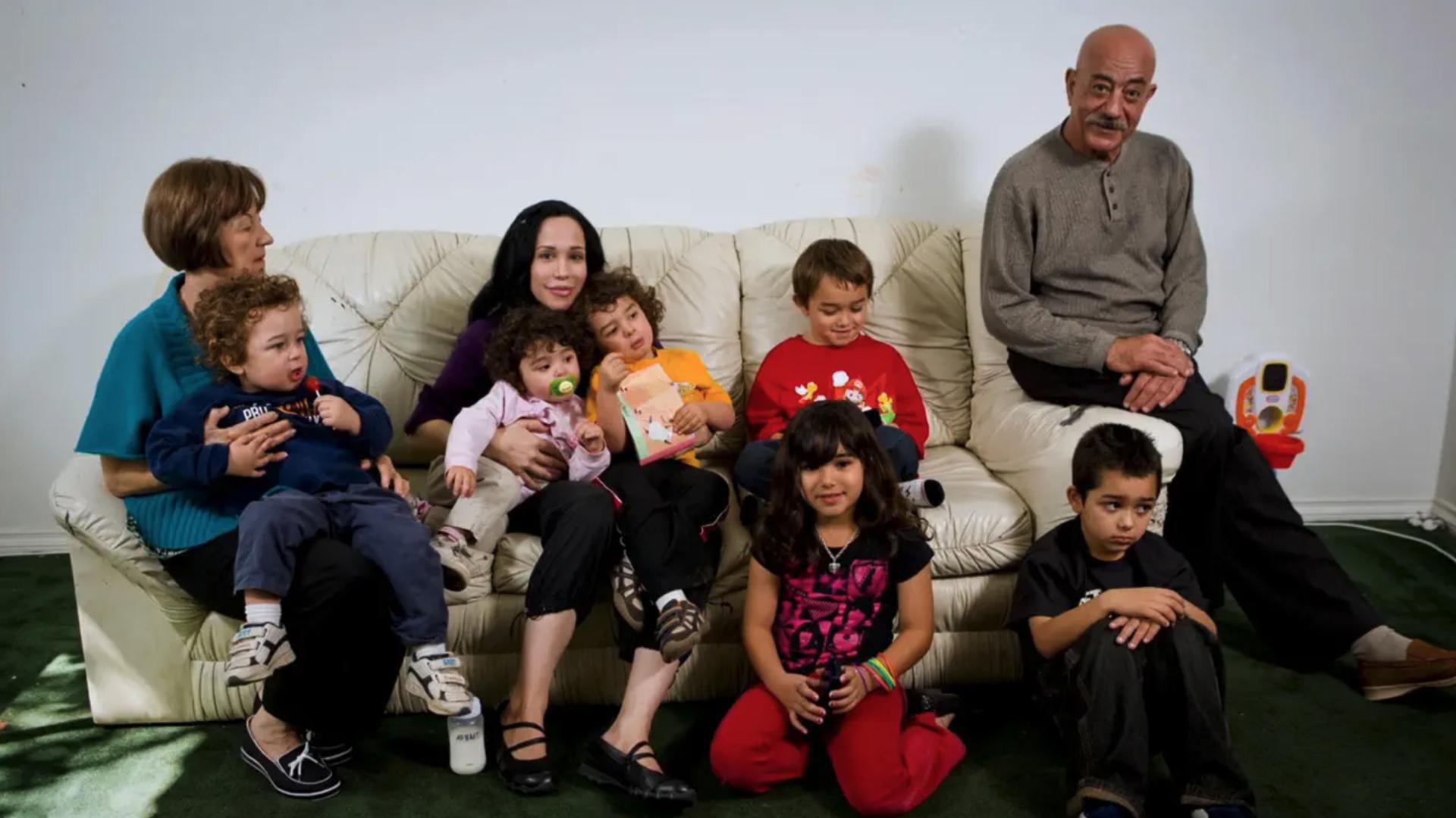 Watch Confessions of Octomom: S1E2 - The Hunt for Donor Dad on Philo ...