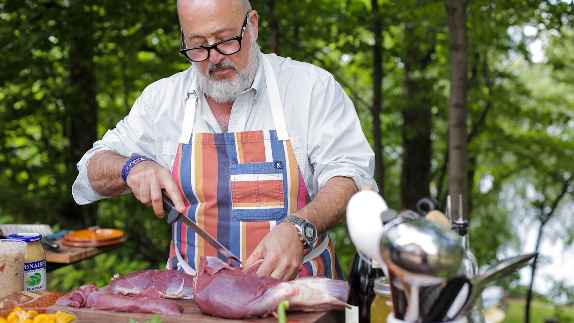 Watch Andrew Zimmern's Wild Game Kitchen: S5E3 - Venison Paillard and Hearty Hunter's Stew on ...