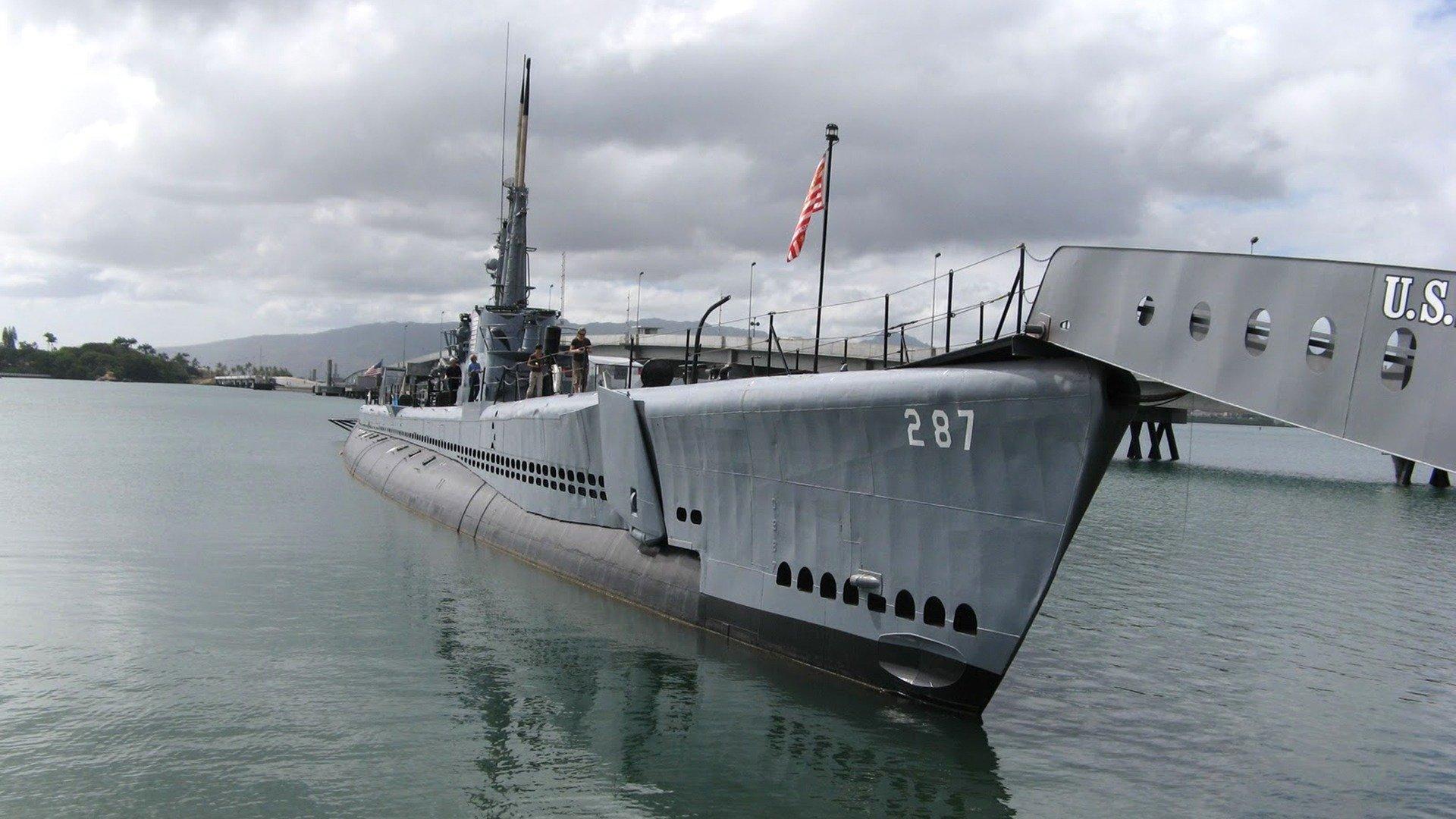 USS Bowfin: Pearl Harbor Avenger: India, Belgium, Italy, China