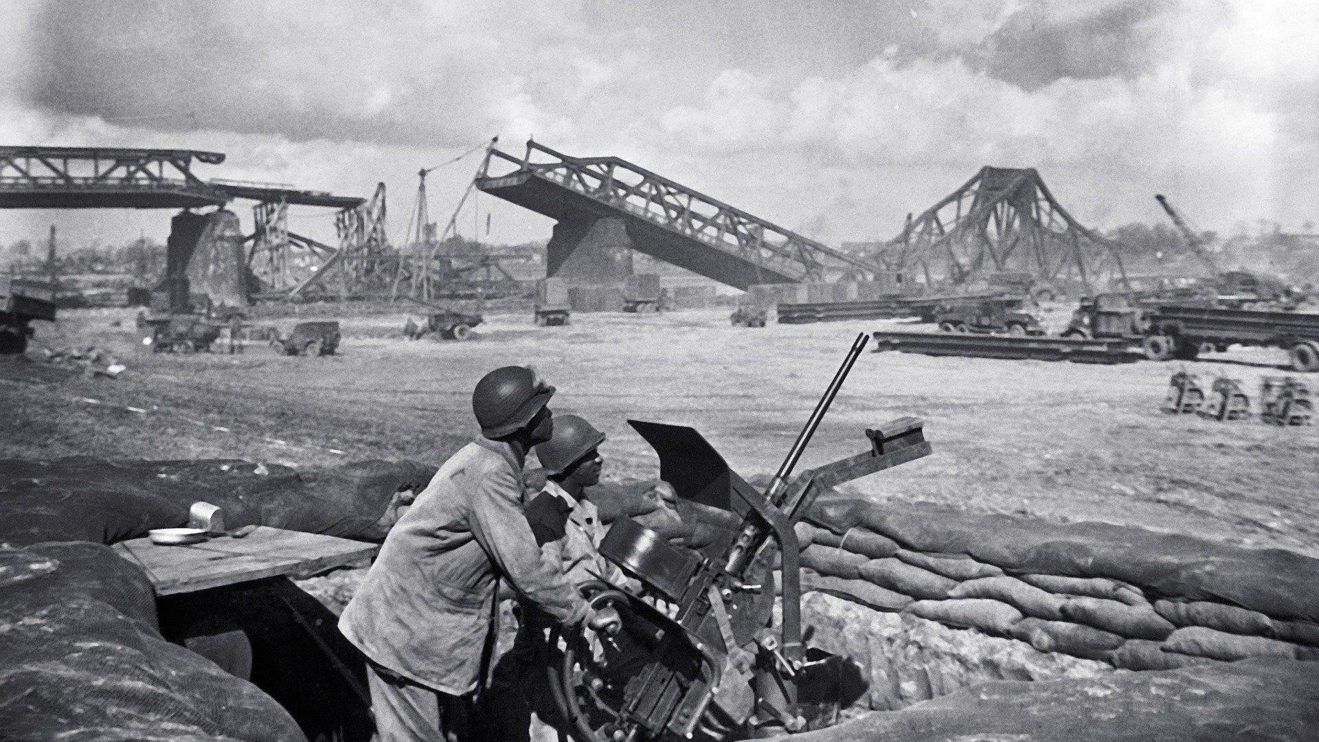 The Lost Evidence: Crossing the Rhine