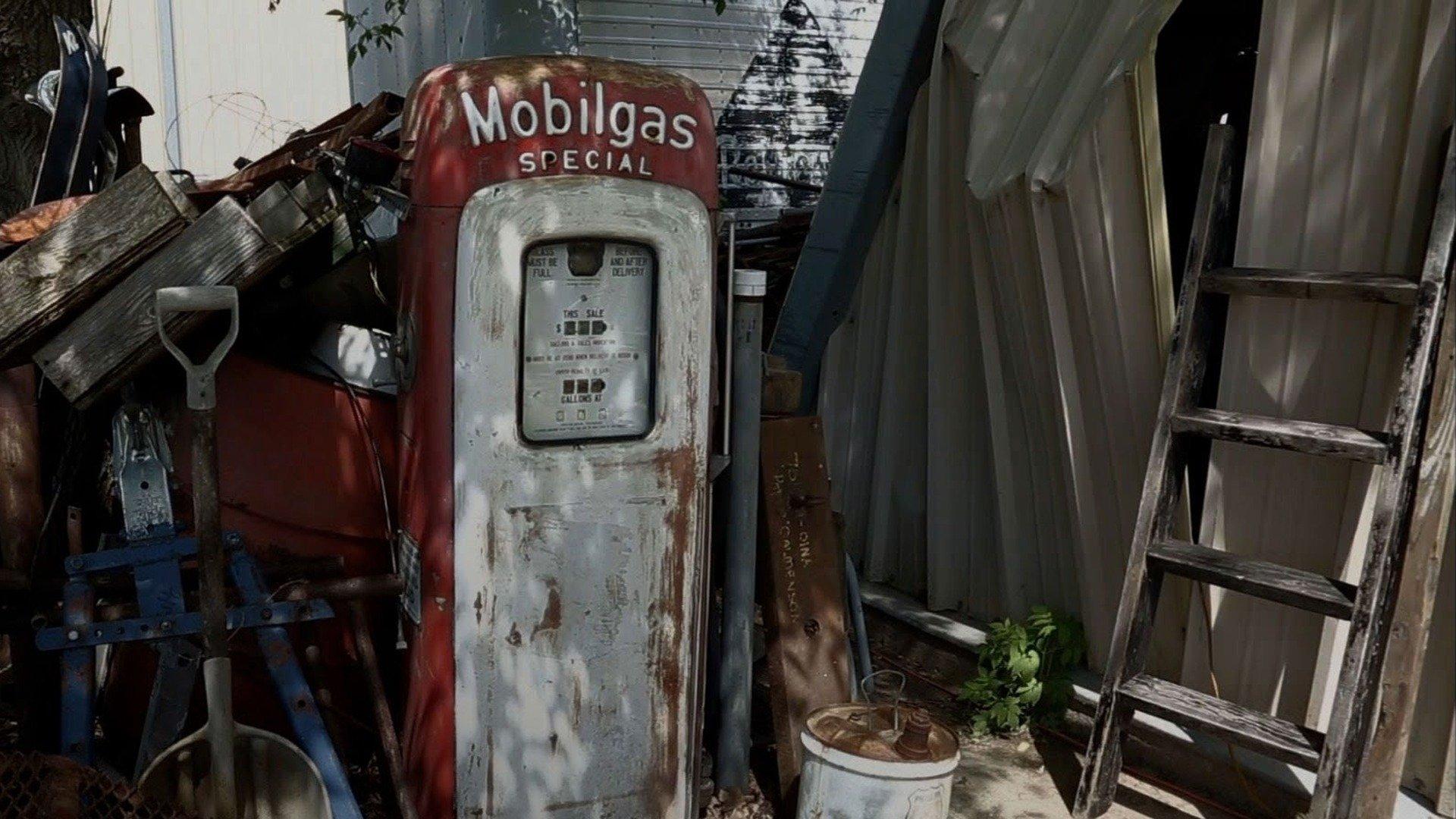 American Pickers: Invisible Pump