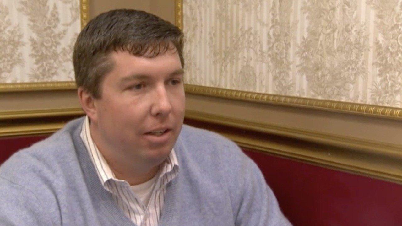 Cake Boss: Hieroglyphics, Hearse & Happy Parents