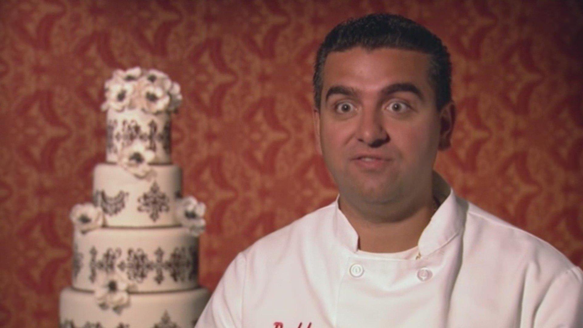 Cake Boss: Santa, Sunrise & Snowmen Cupcakes