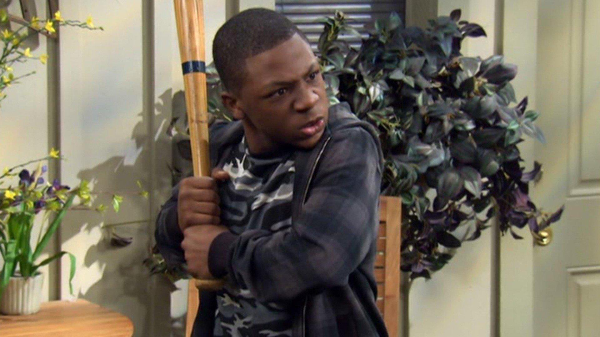 Tyler Perry's House of Payne: Going, Going, Gone