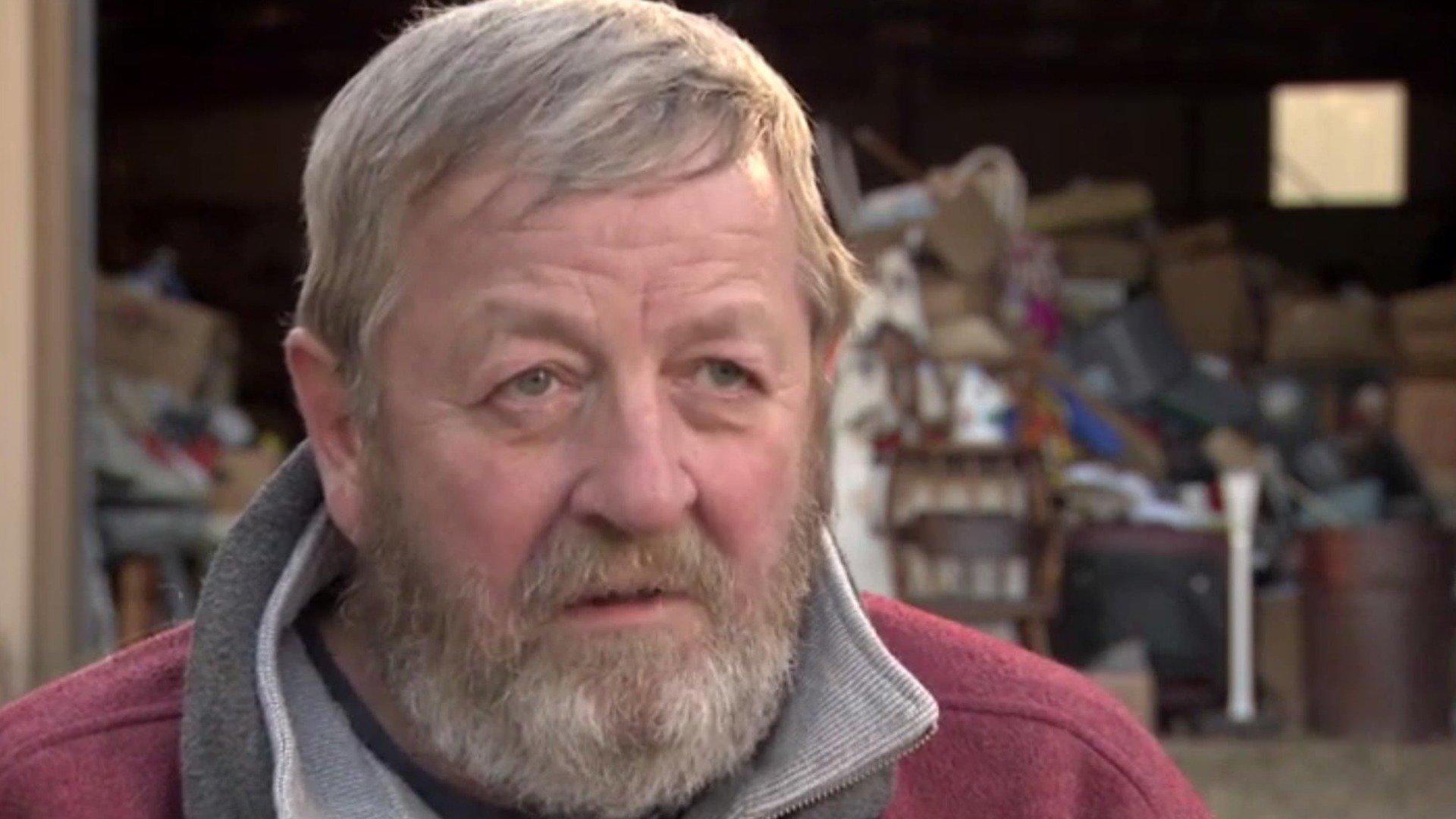 Hoarders: Kathleen; Scott