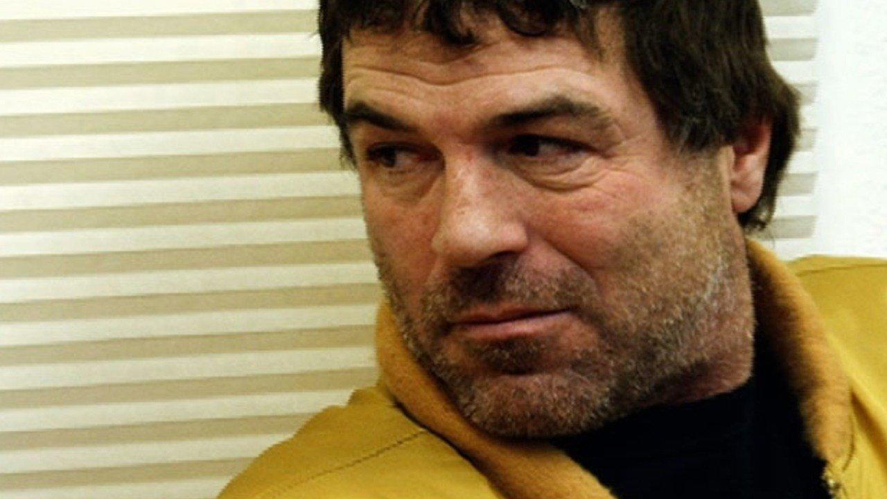Watch Ice Road Truckers: S6E2 - Sink or Swim on Philo (Free Trial)
