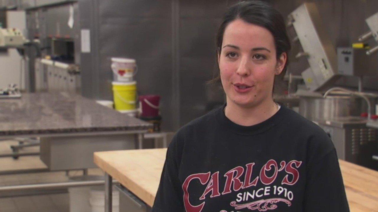 Cake Boss: Fitting In, Fed Up & a First Birthday