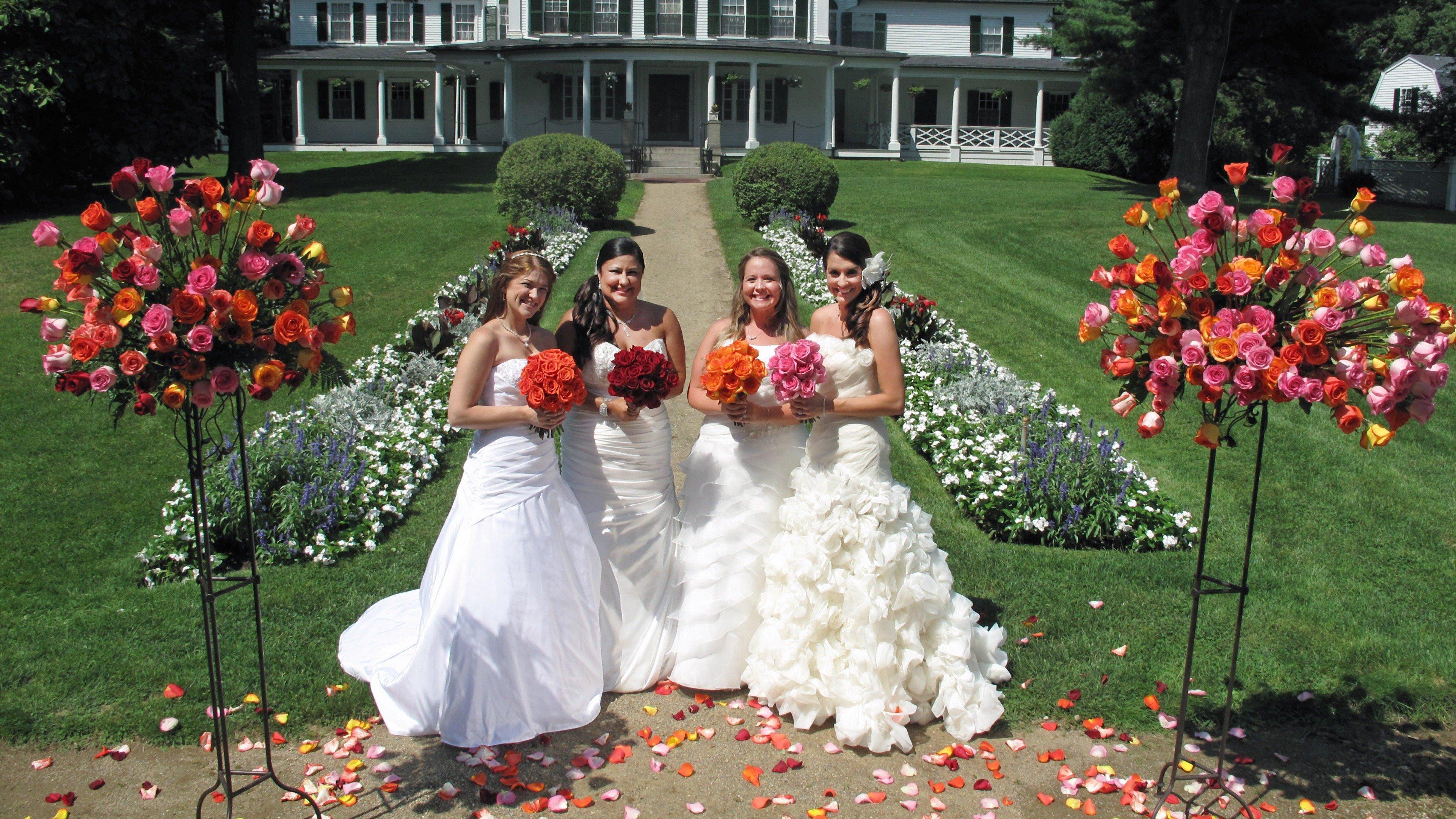 Four Weddings: ... And a Mechanical Bull