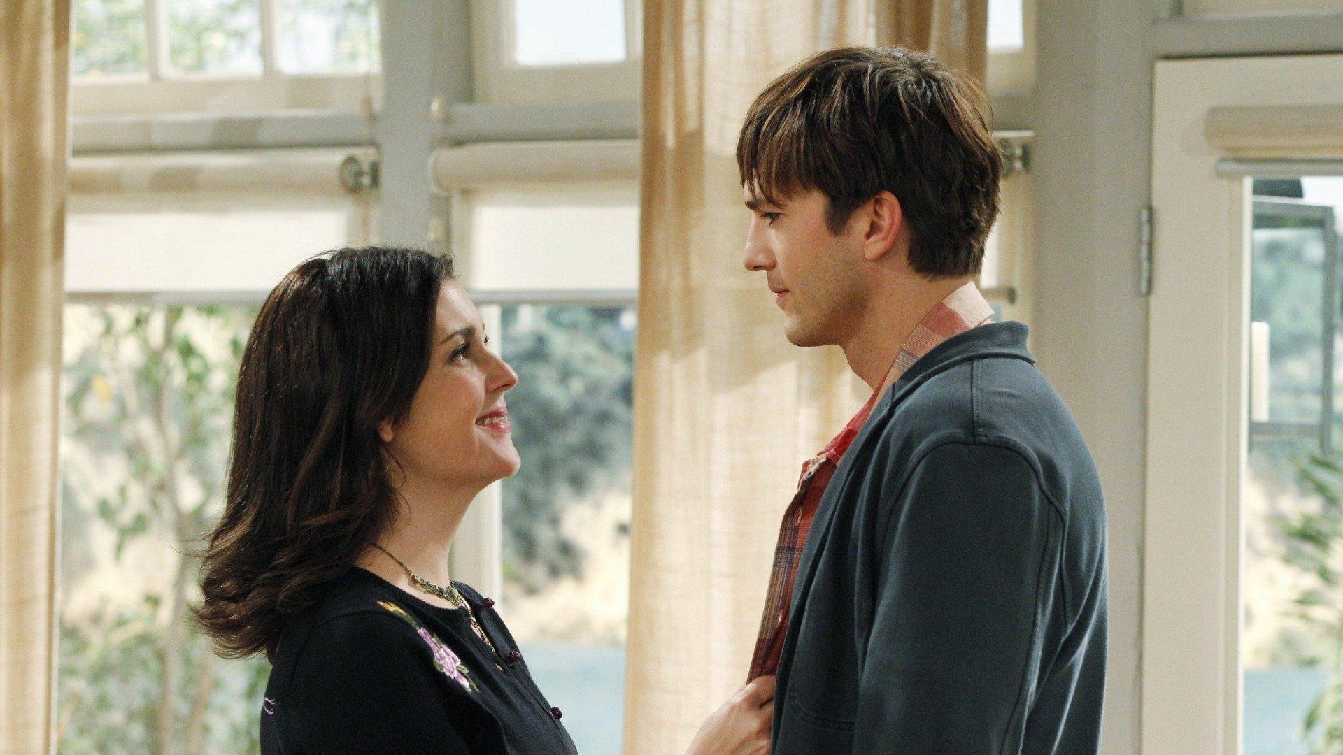 Two and a Half Men: Ferrets, Attack!