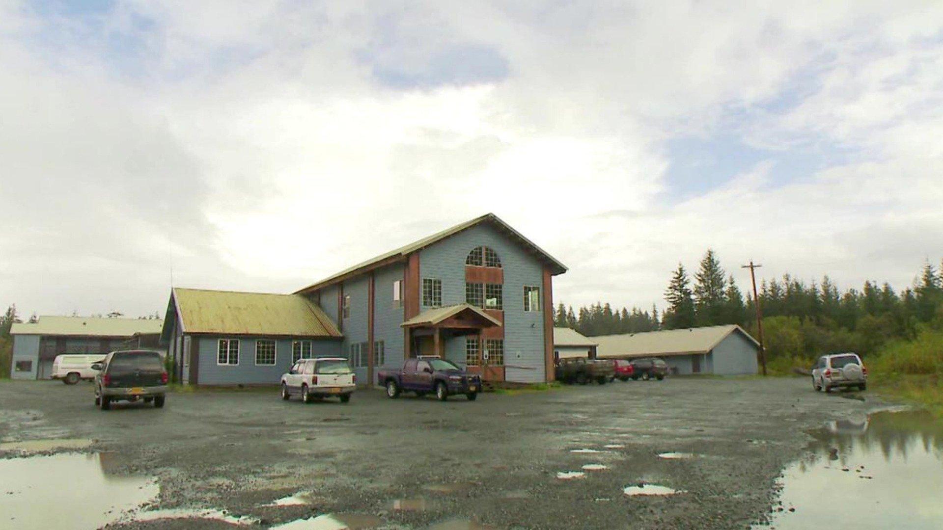 Hotel Impossible: Glacier Bear Lodge