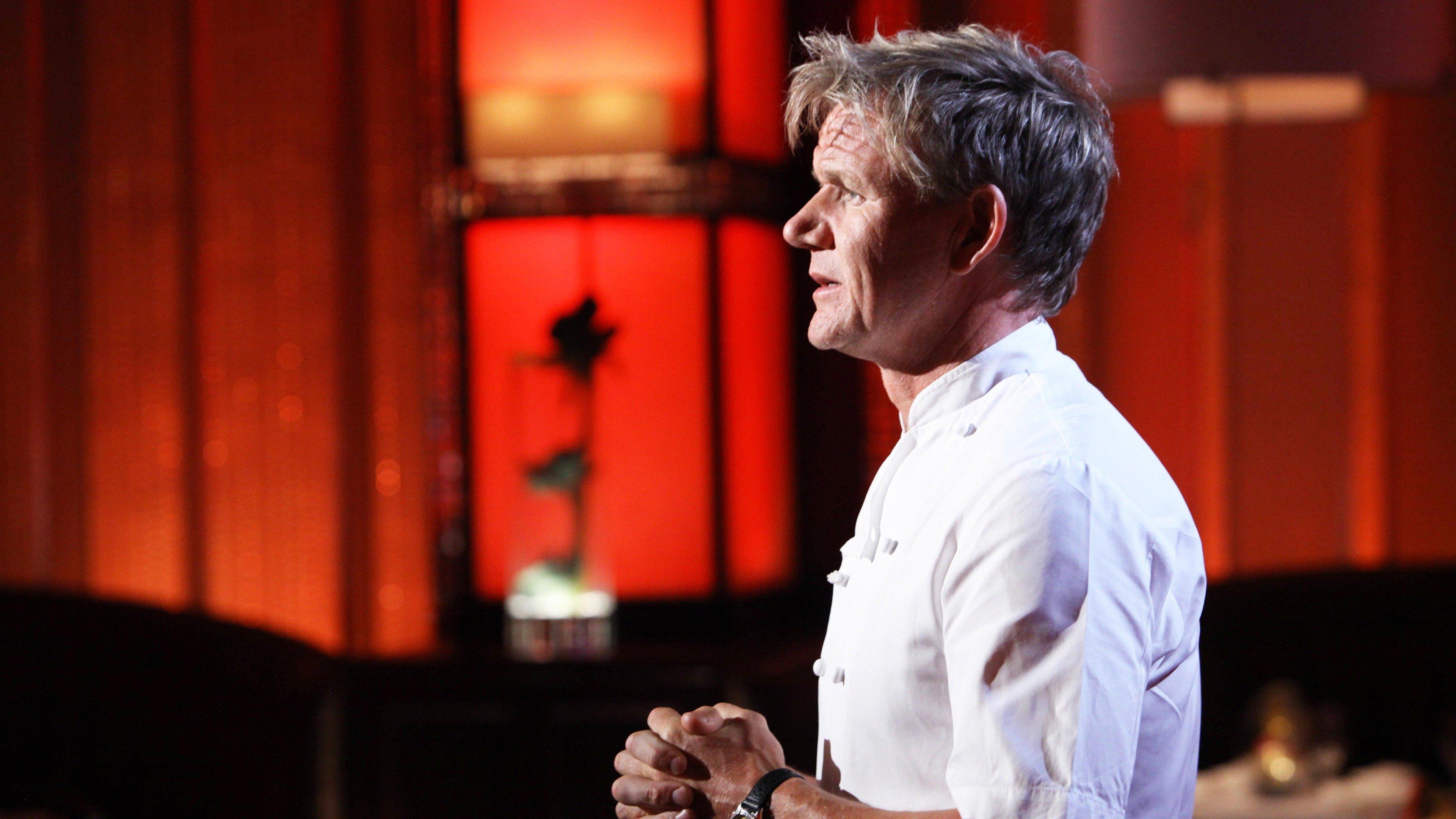 Hell's Kitchen: 9 Chefs Compete