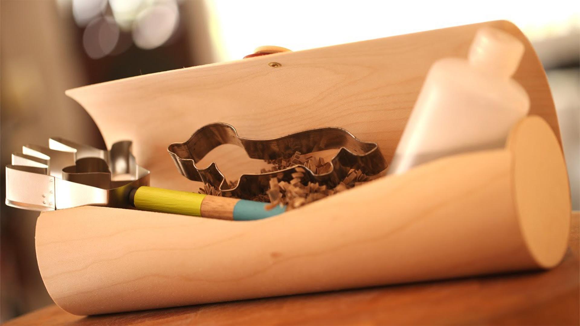 Watch Kin Parents: S1E81 - How to Make A Bubble Wand Kit on Philo for Free